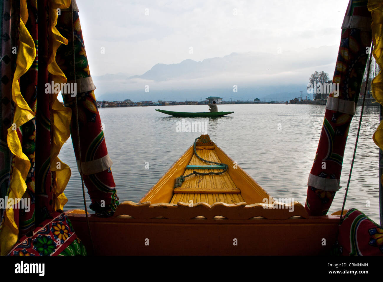 COuntry boat in Dal Lake Srinagar Stock Photo - Alamy
