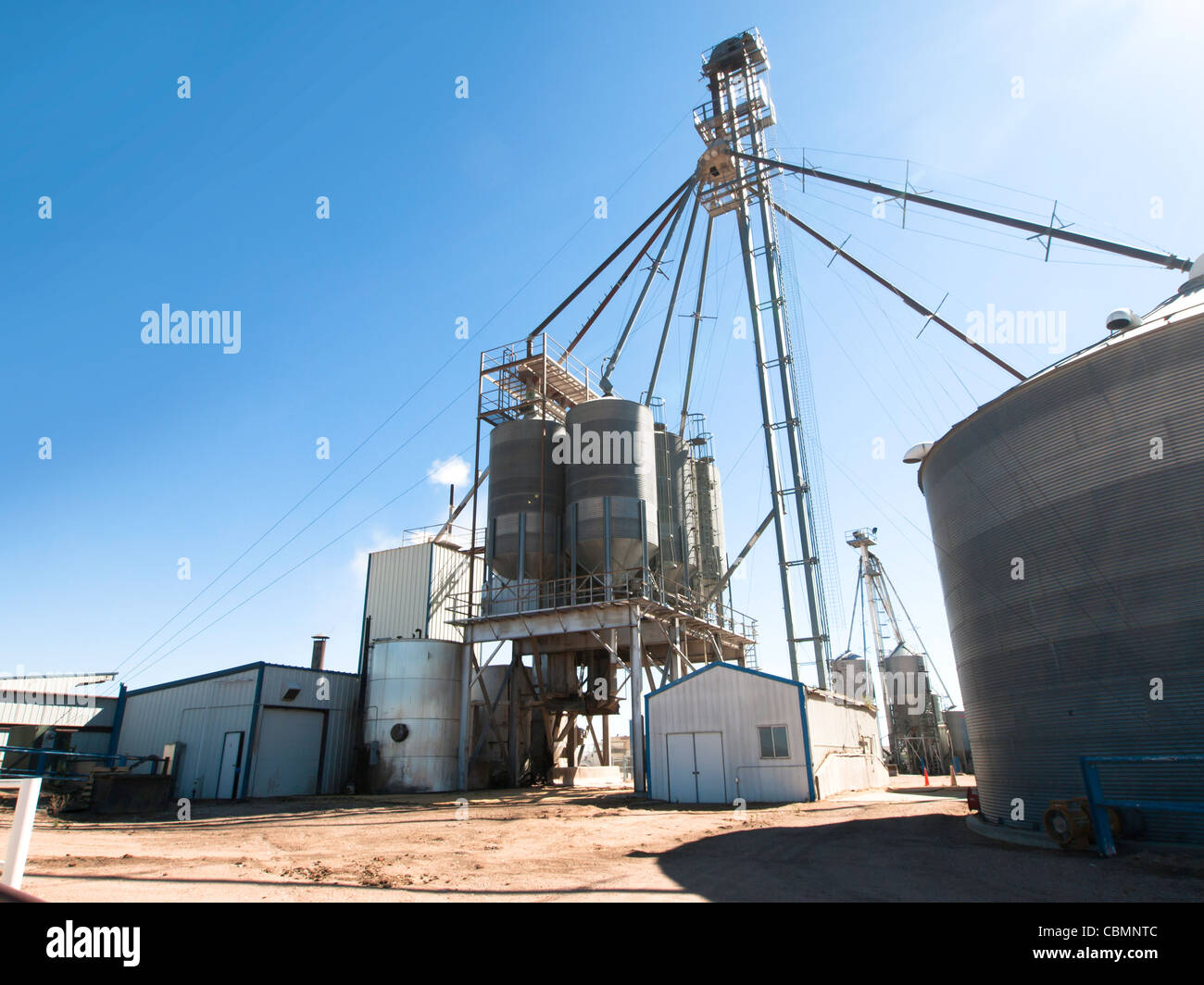 Animal feed factory in northern Colorado Stock Photo - Alamy