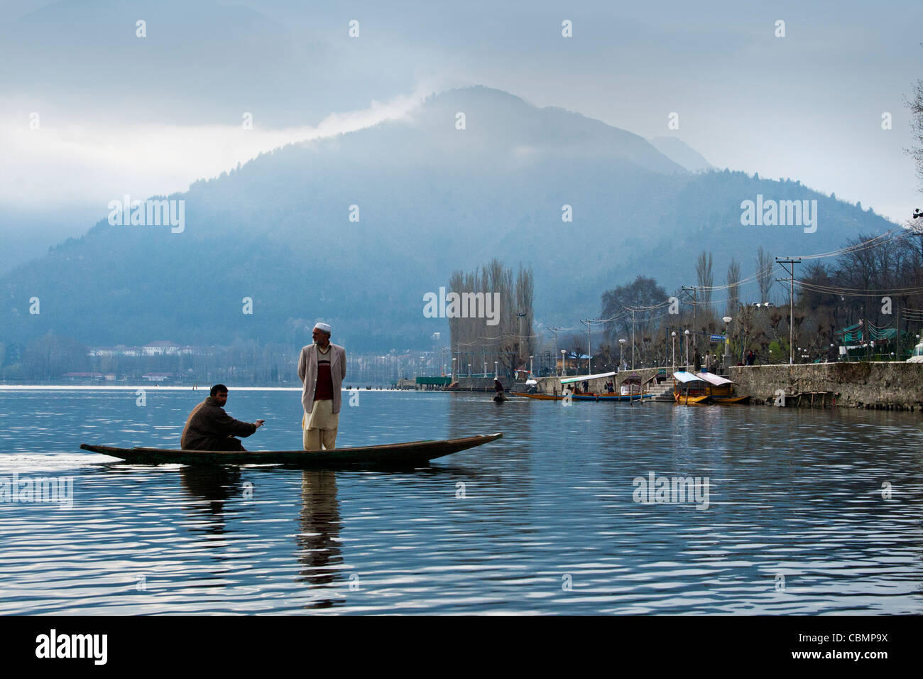 Life in Dal Lake, Kashmir, India Stock Photo - Alamy