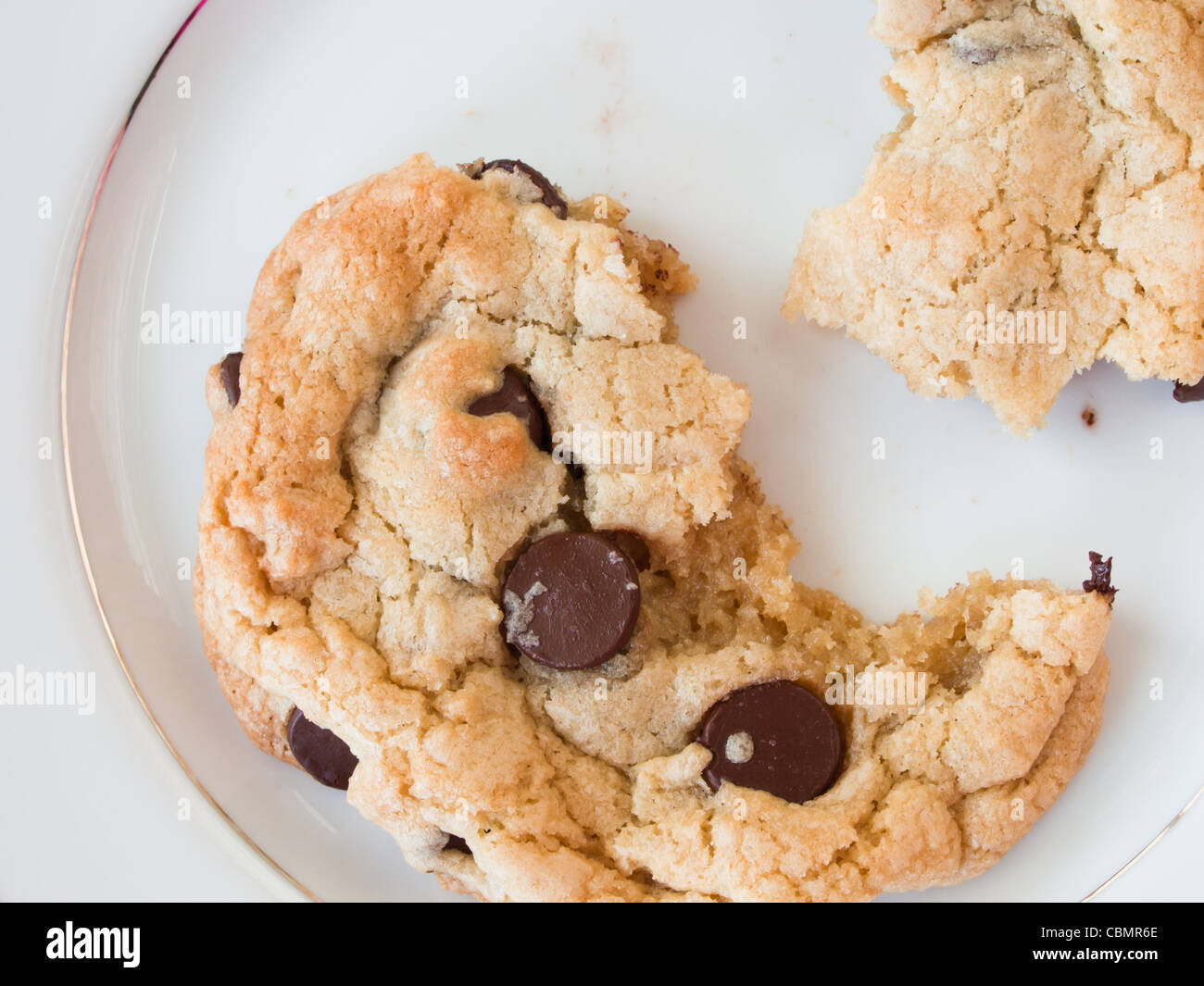 Broken homemade chocolate chip cookies Stock Photo - Alamy