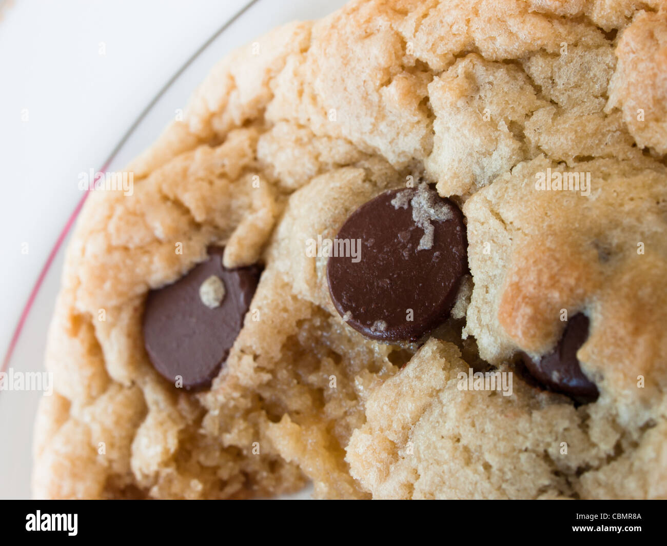Broken homemade chocolate chip cookies Stock Photo - Alamy