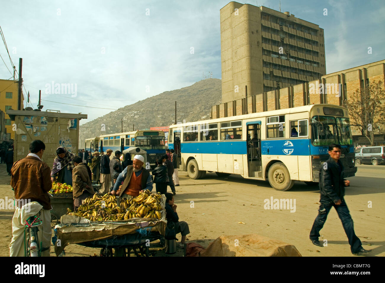 Kabul street scene hi-res stock photography and images - Alamy