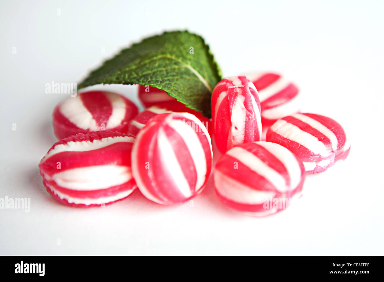 Mint sweets hi-res stock photography and images - Alamy