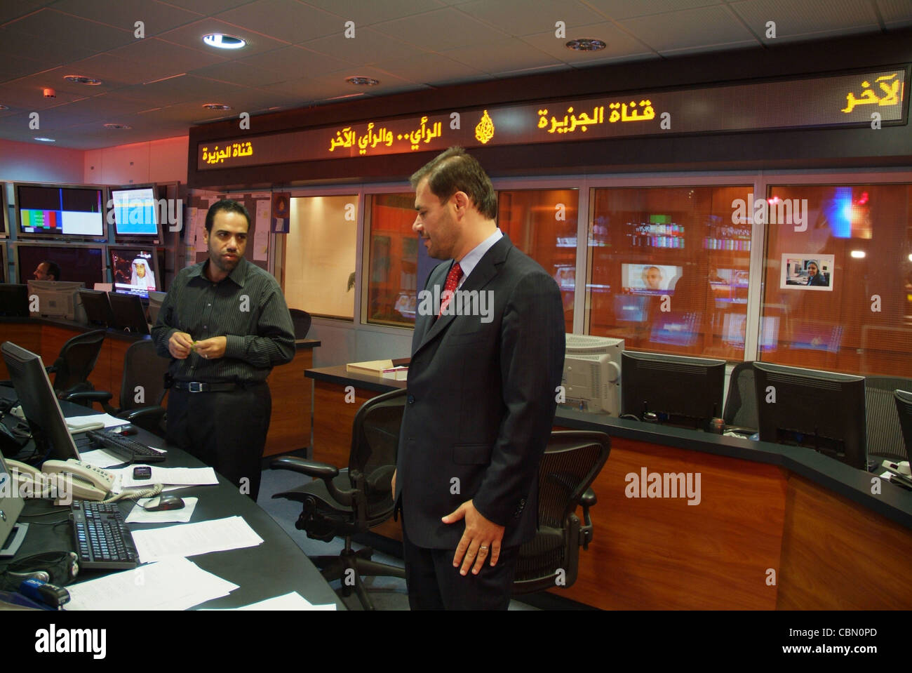 Al Jazeera Television Managing Editor Waddah Khanfar in the newsroom ...