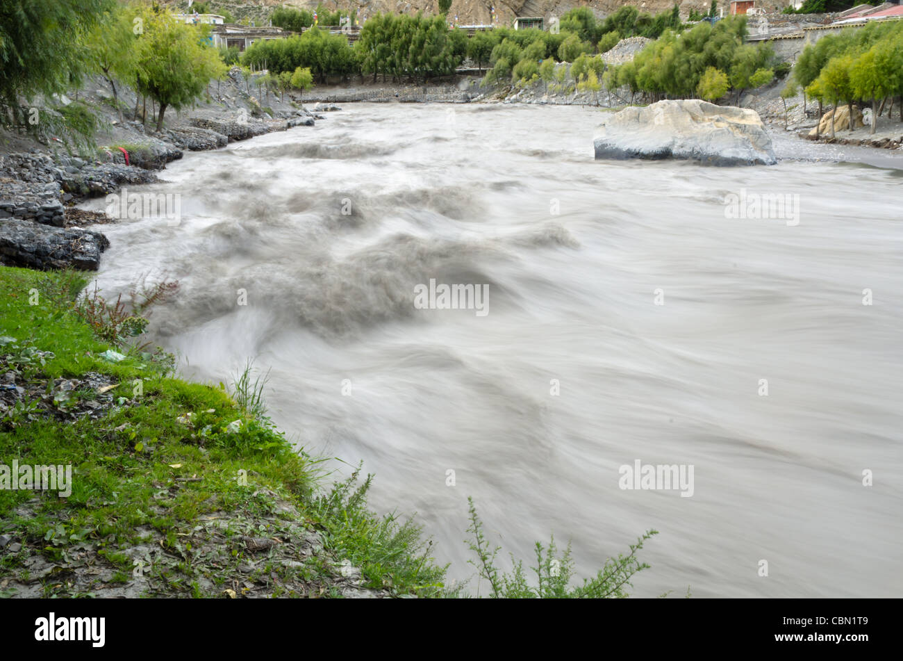 Affluent environment hi-res stock photography and images - Alamy