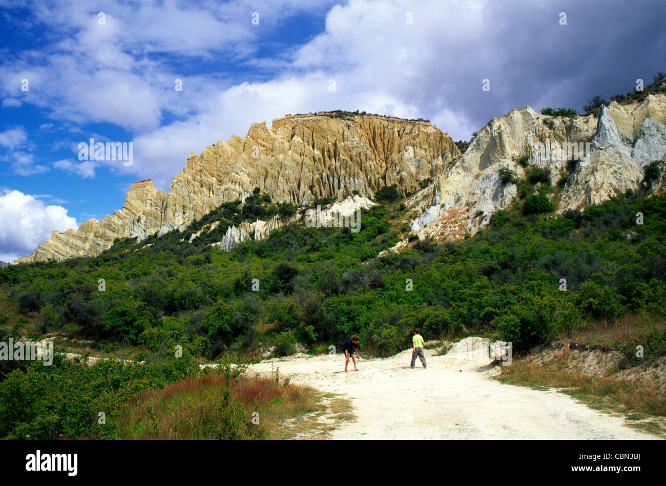 Upthrust rock hi-res stock photography and images - Alamy