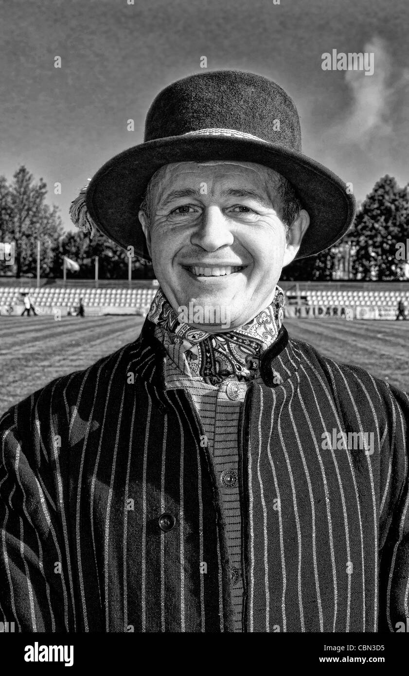 Portrait costume festival village vilnius lithuania lithuanian hi-res ...