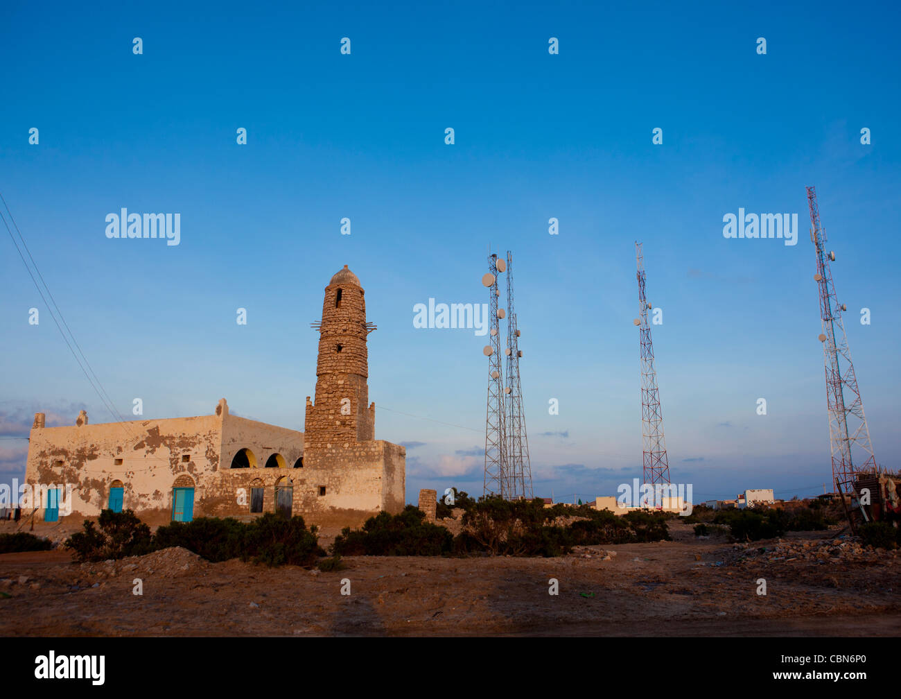 Zeila New Mosque And Minaret In Zeila Somaliland Stock Photo - Alamy