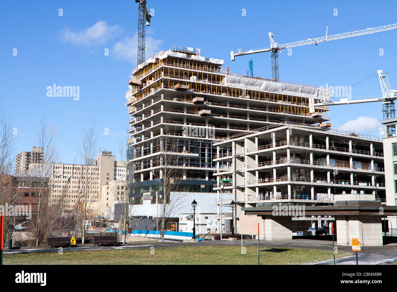 Hospital construction hi-res stock photography and images - Alamy
