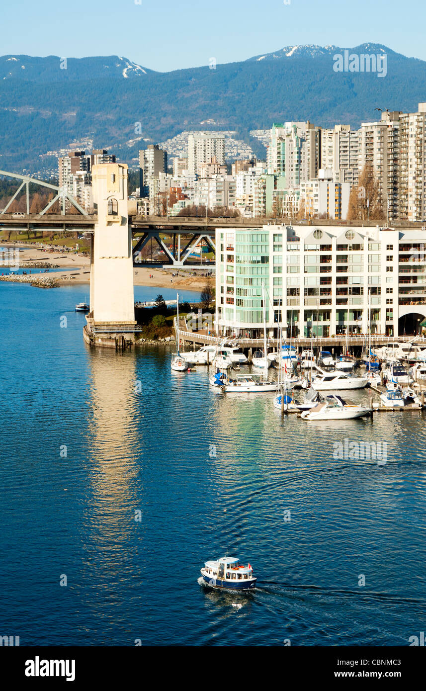 Burrard street bridges hi-res stock photography and images - Alamy