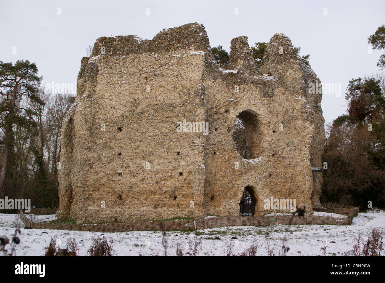 Medieval england flag battle hi-res stock photography and images - Alamy