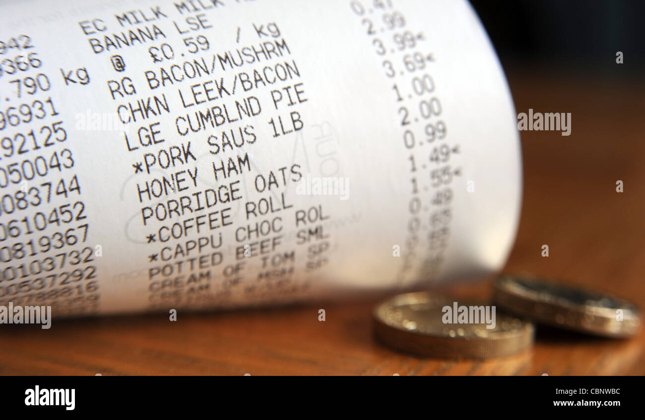 Shopping bill uk hi-res stock photography and images - Alamy