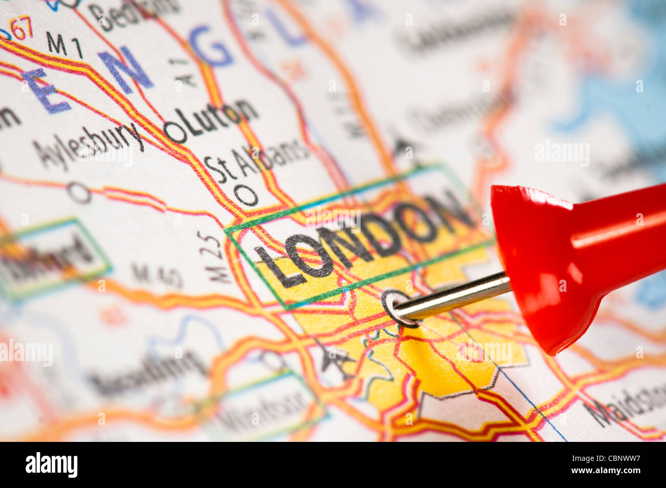 Map city london map pin hi-res stock photography and images - Alamy