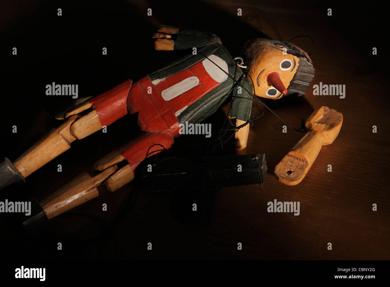 String puppet hi-res stock photography and images - Alamy