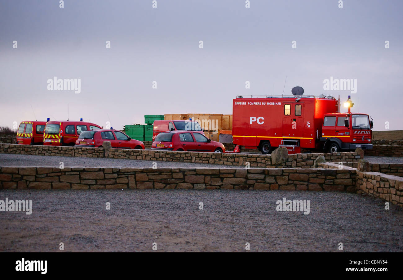 Beaching hi-res stock photography and images - Alamy