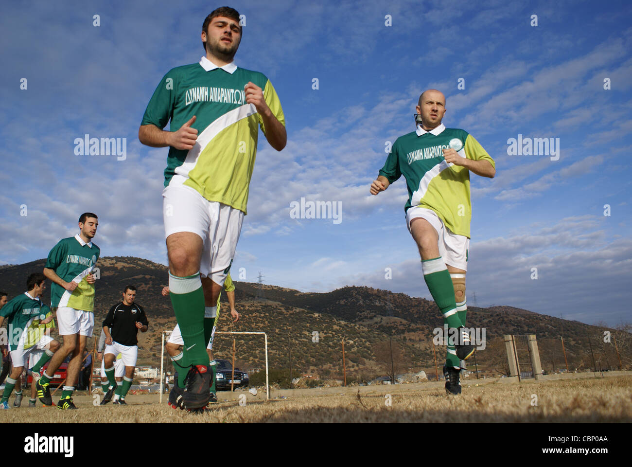 Warming up soccer player hi-res stock photography and images - Alamy
