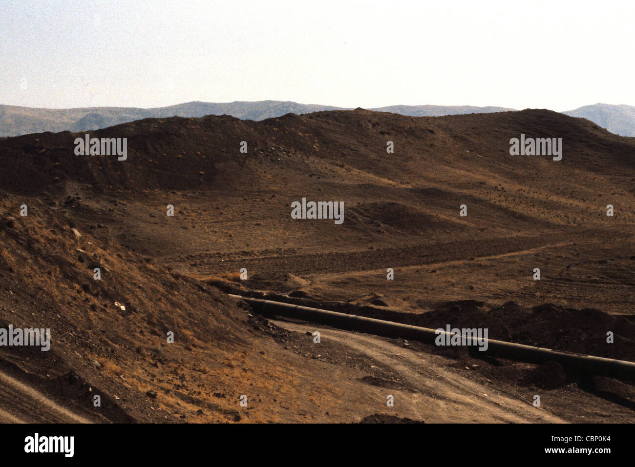 Kirkuk mountains hi-res stock photography and images - Alamy