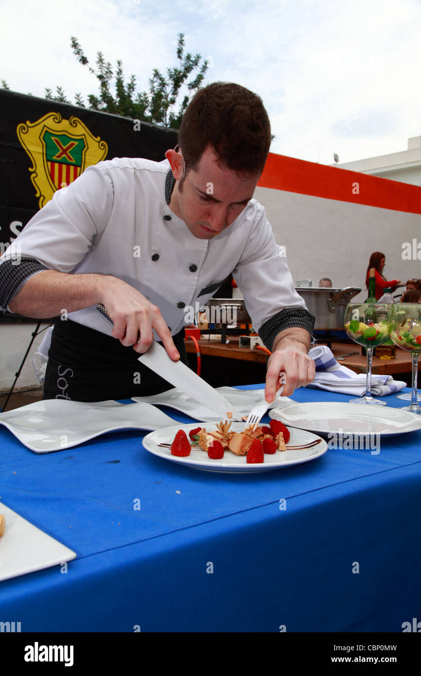 Professional cook at work Stock Photo - Alamy