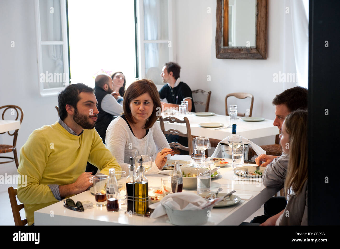 Il buco restaurant hi-res stock photography and images - Alamy
