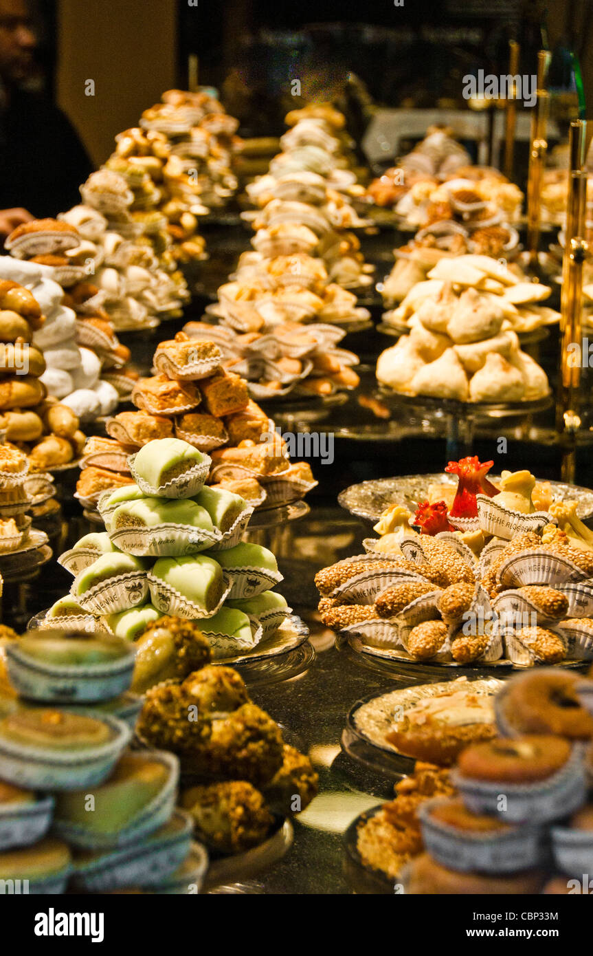 Parisian French patisserie Stock Photo - Alamy