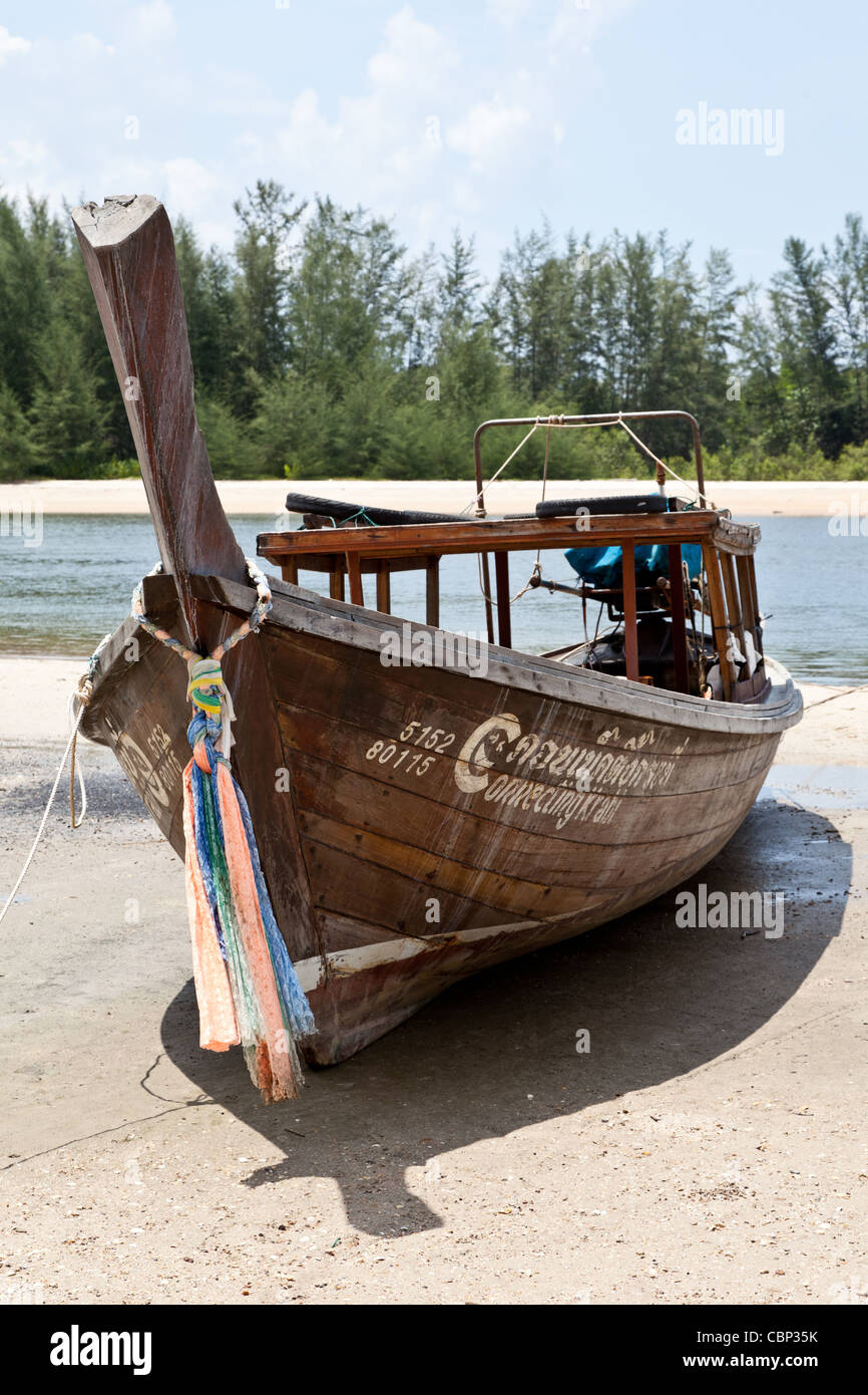 Thai boat in the bay Stock Photo - Alamy