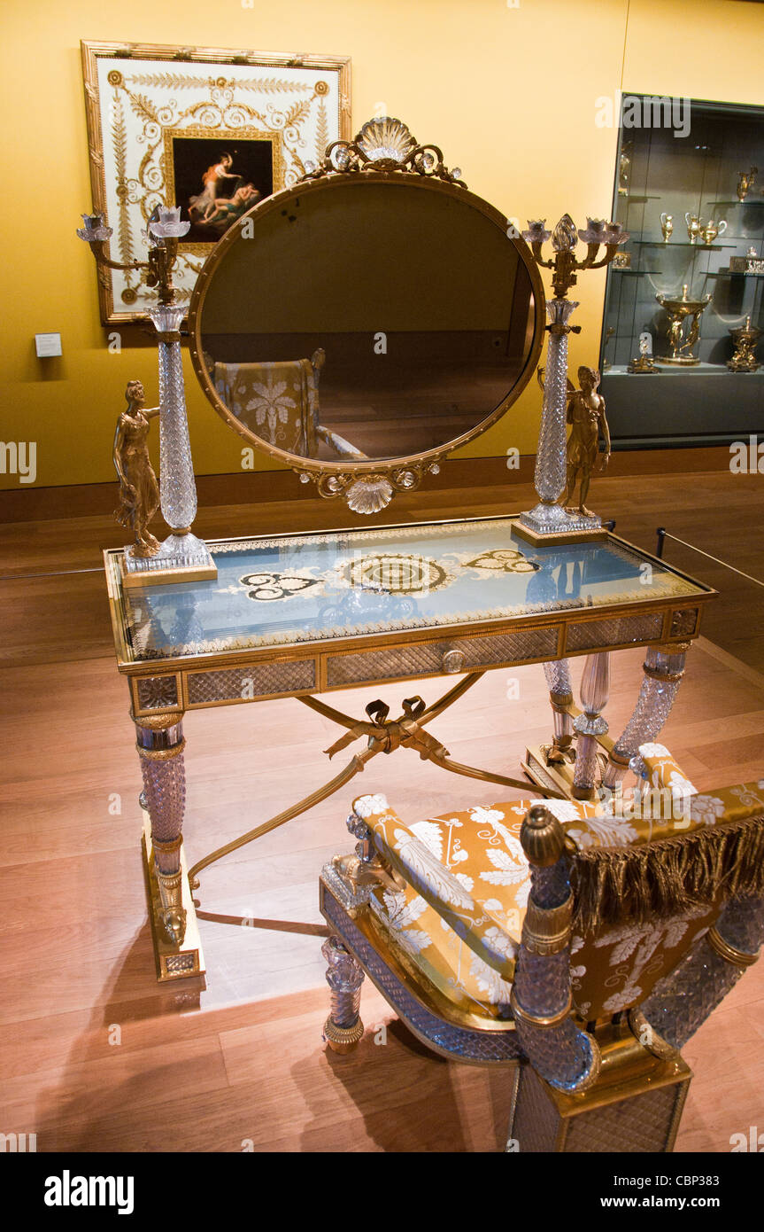 Louvre museum furniture hi-res stock photography and images - Alamy
