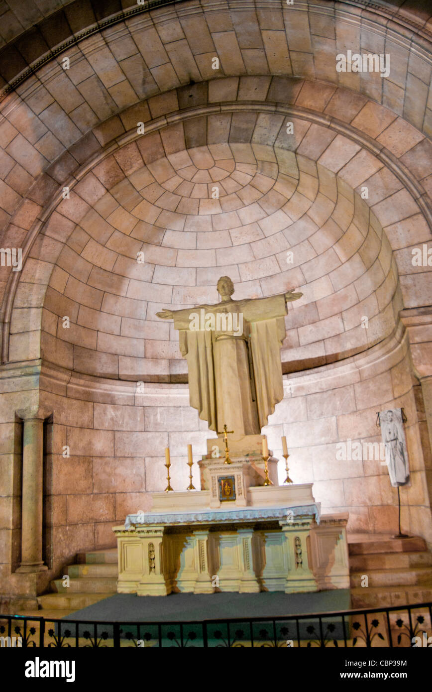 Sacre coeur paris interior hi-res stock photography and images - Alamy