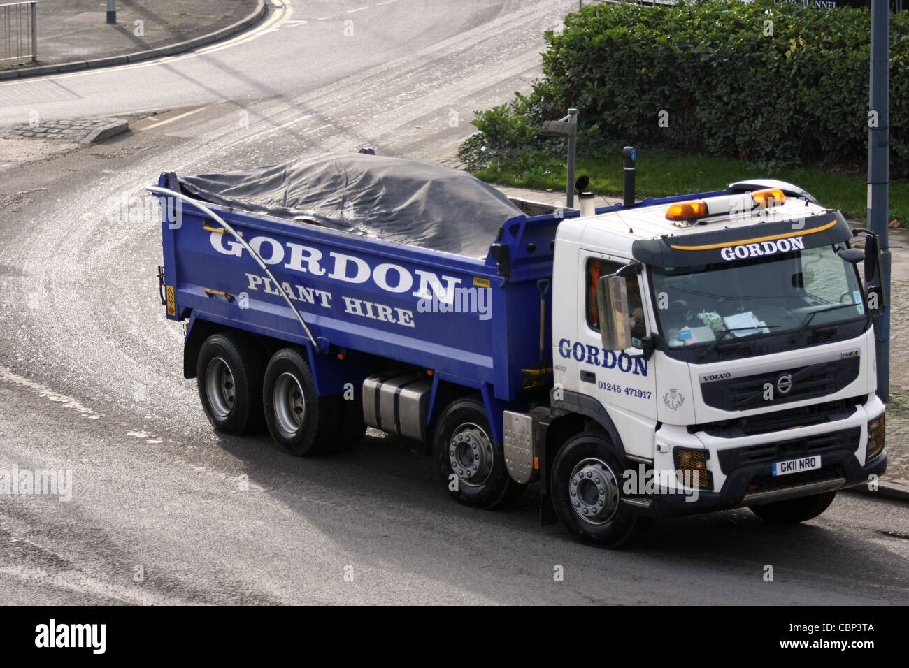 a truck entering a roundabout in London, England Stock Photo - Alamy