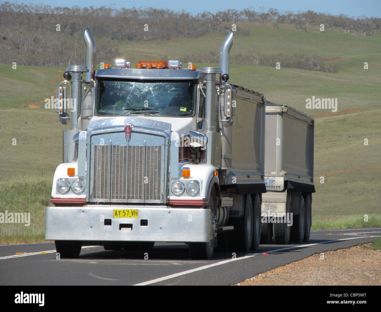 Australian truck hi-res stock photography and images - Alamy