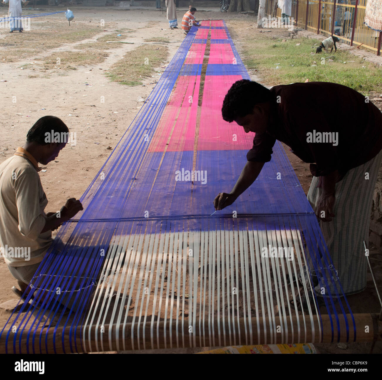 Varanasi weaver hi-res stock photography and images - Alamy