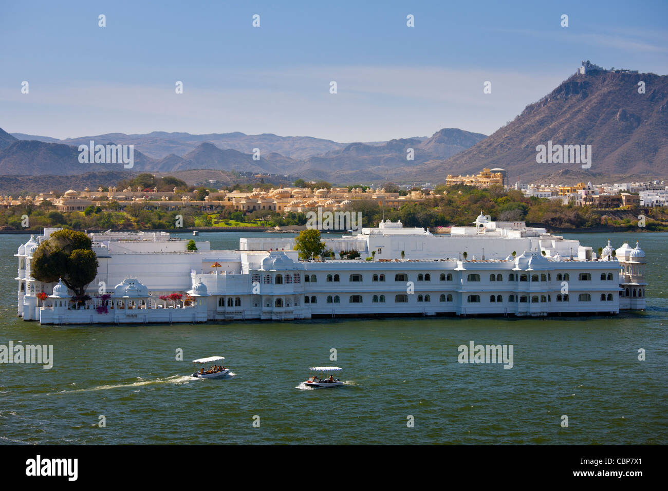 The Lake Palace Hotel, Jag Niwas, on island site on Lake Pichola in ...