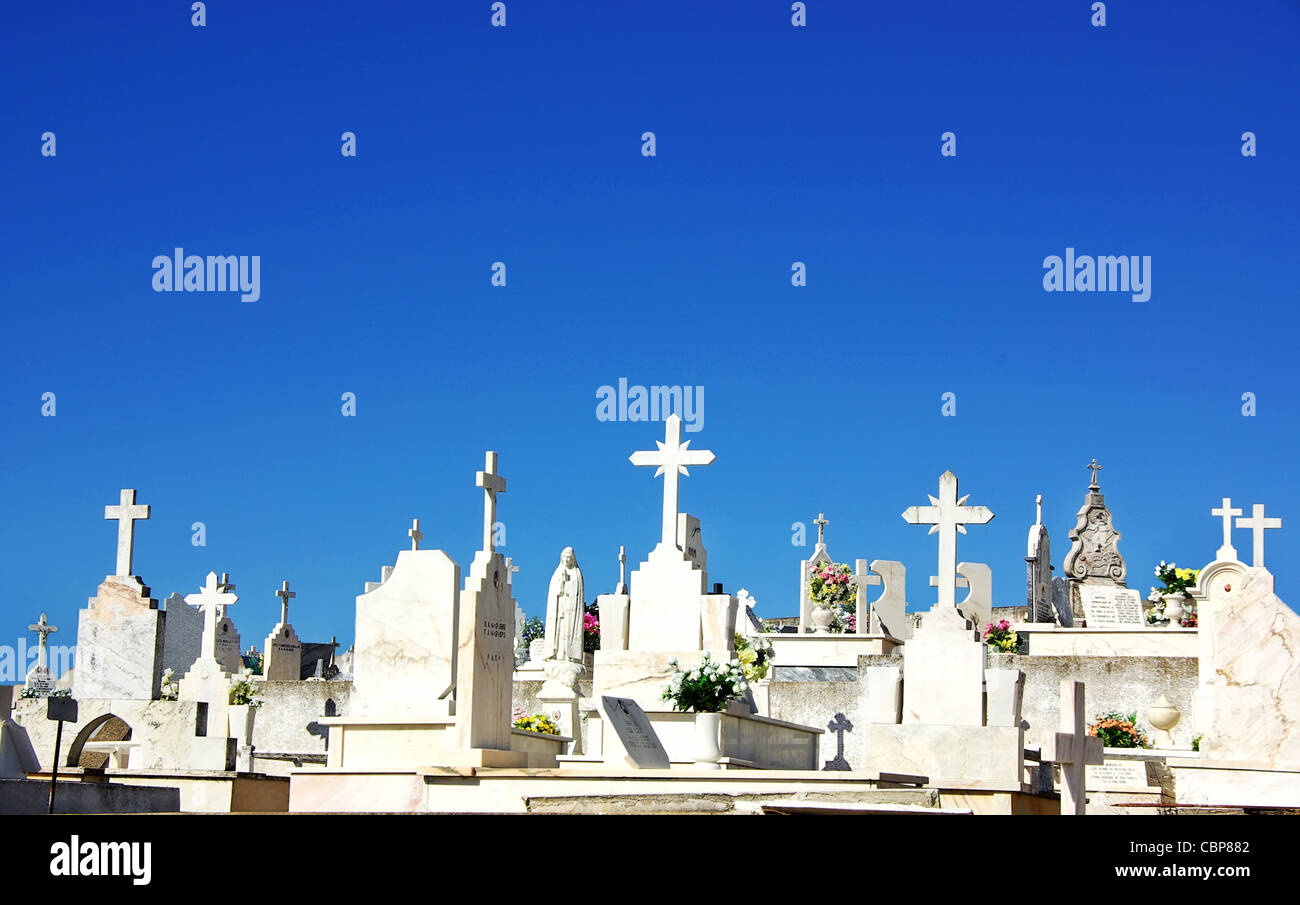 Catholic cross in cemetery hi-res stock photography and images - Alamy