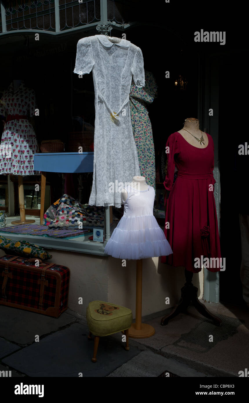 Frome somerset shop hi-res stock photography and images - Alamy