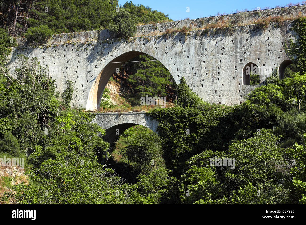 Roman bridge near Knossos Palace. Crete, Greece Stock Photo - Alamy