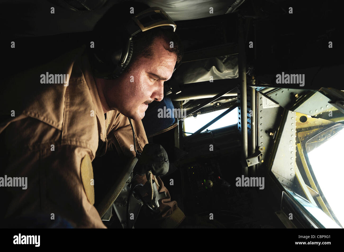 Kc 135 boom operator hi-res stock photography and images - Alamy