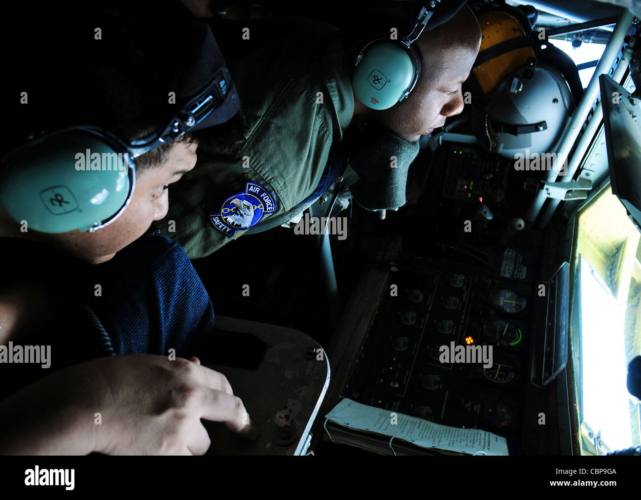 Kc 135 boom operator hi-res stock photography and images - Alamy