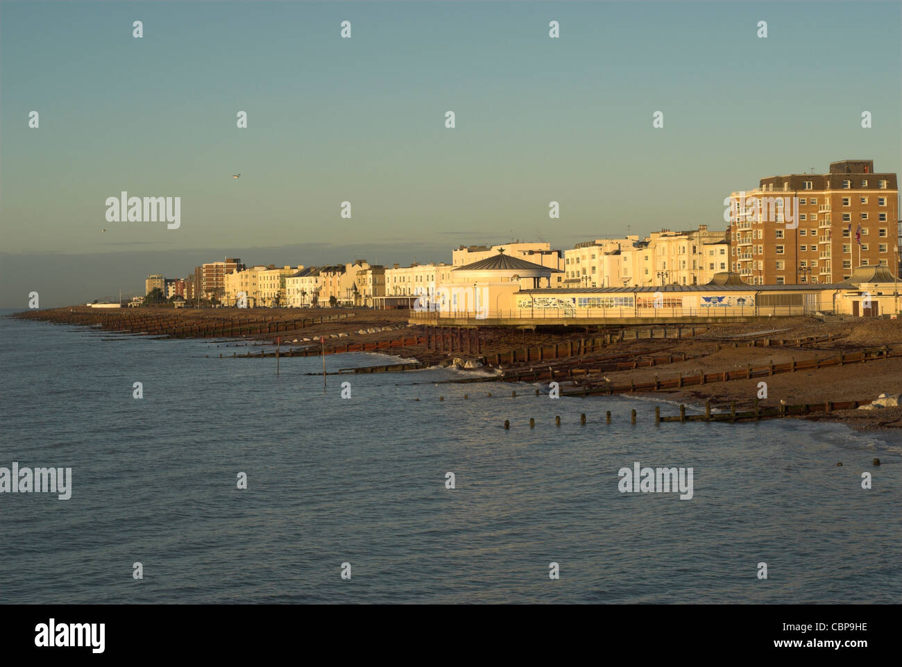 Promenade buildings on marine parade hi-res stock photography and ...