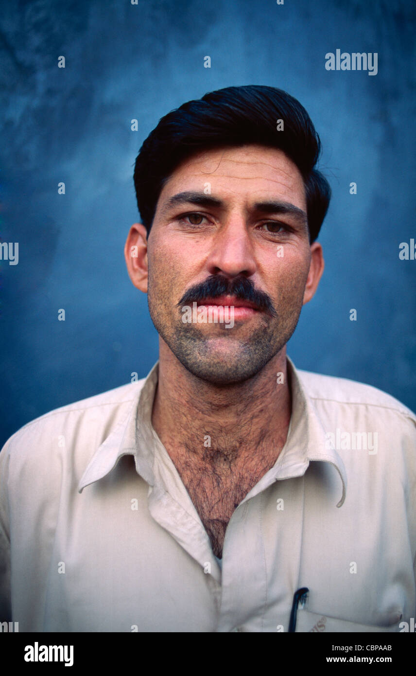 Northern pakistan man person hi-res stock photography and images - Alamy