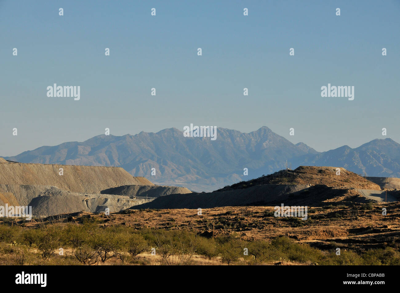 Copper mines in Sahuarita and Green Valley, Arizona, USA, line the ...