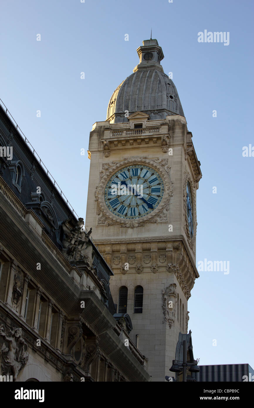clock tower, Gare de Lyon railway station, Paris, France Stock Photo ...