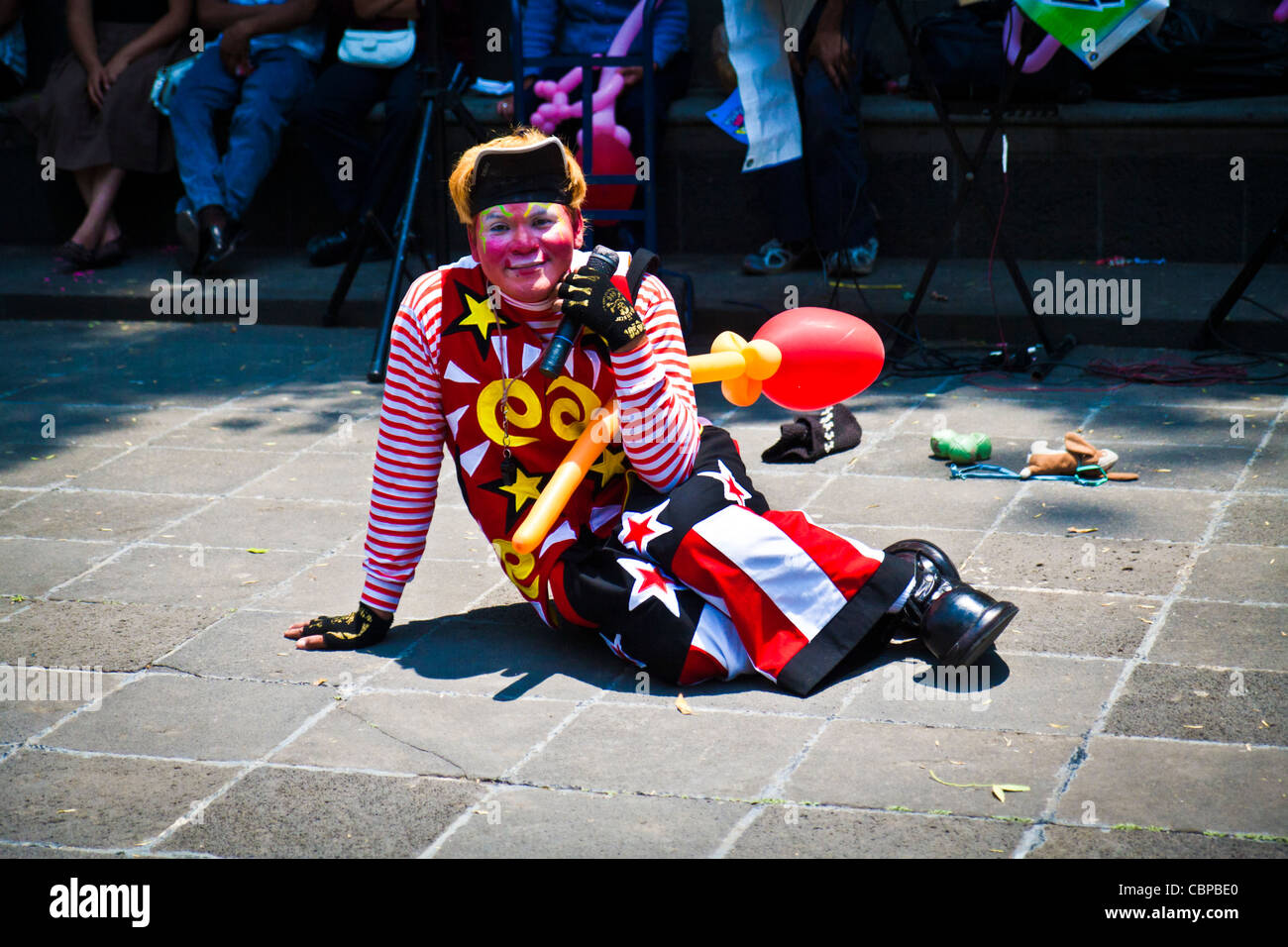 Poses in mexico city hi-res stock photography and images - Alamy