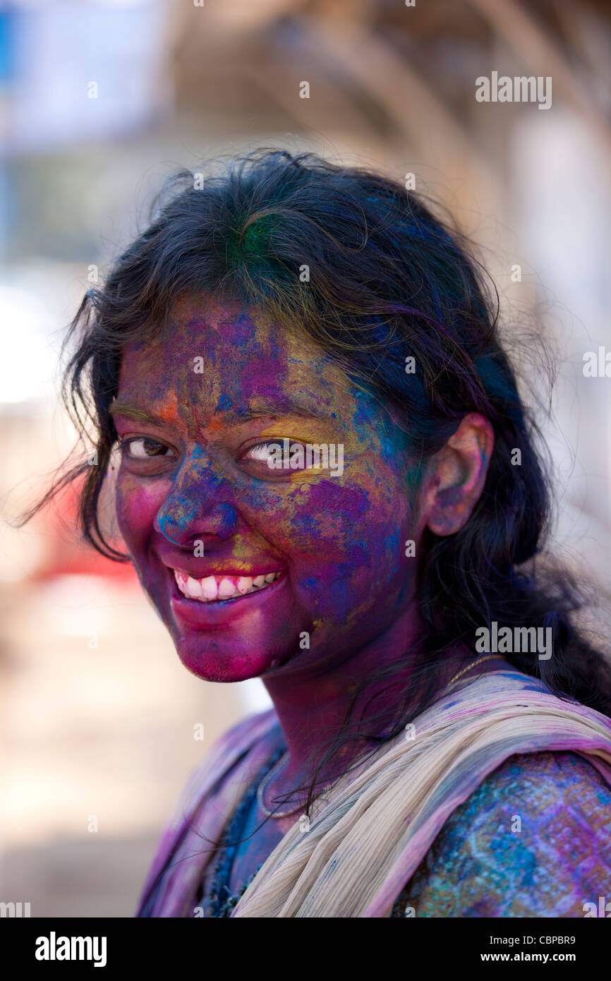 Mumbai woman hi-res stock photography and images - Alamy
