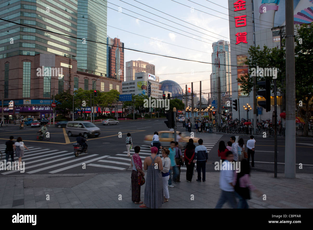 China shanghai shanghai taxi hi-res stock photography and images - Alamy