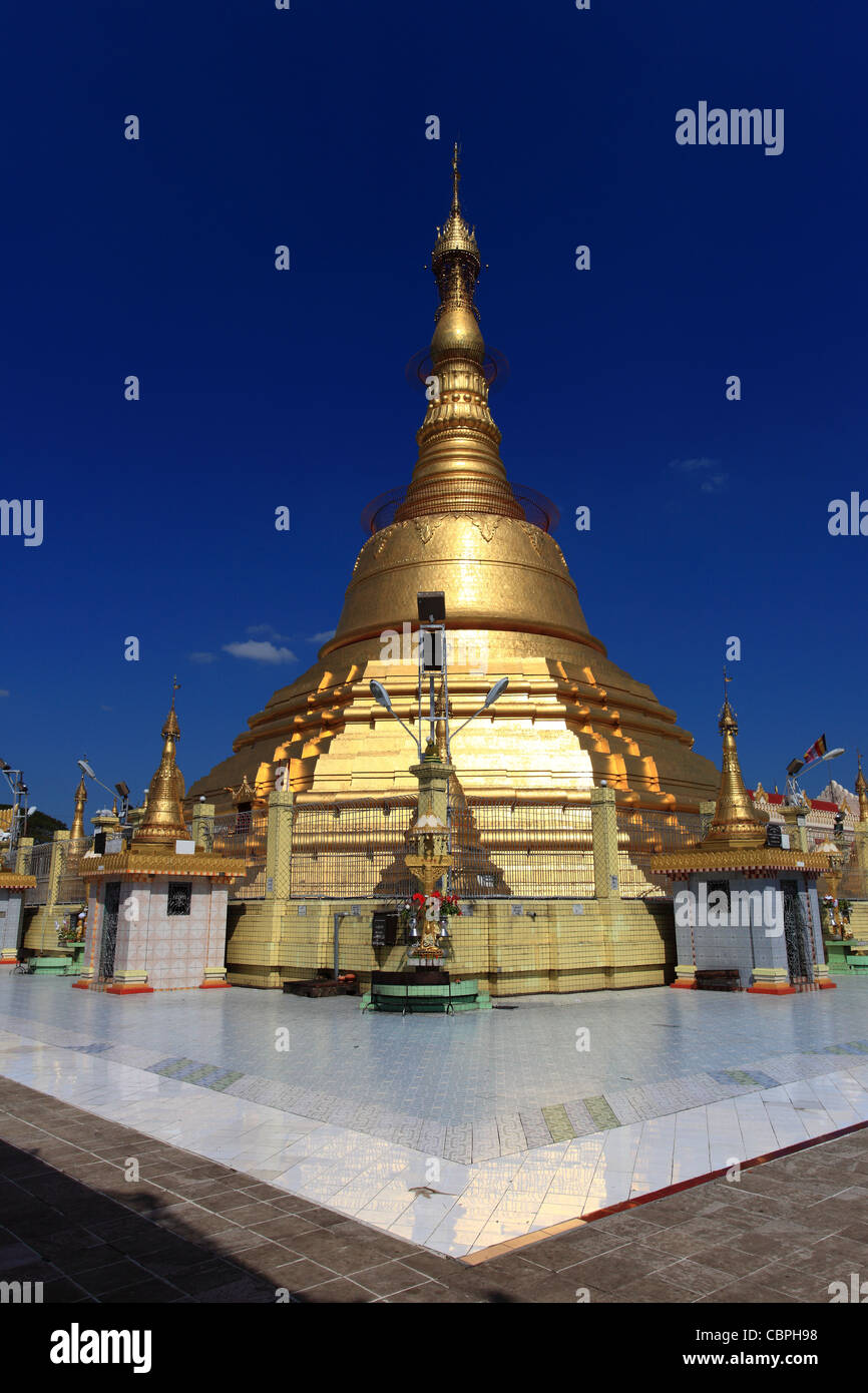 Botataung paya hi-res stock photography and images - Alamy