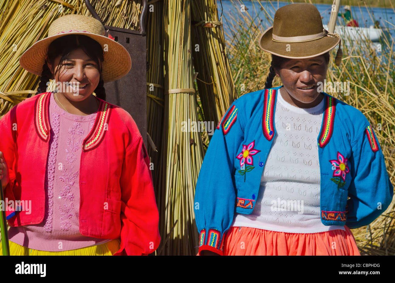 Uros family hi-res stock photography and images - Alamy
