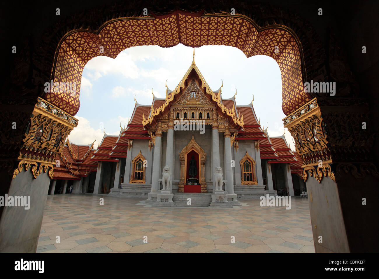 Wat Benchamabophit (The Marble Temple), Bangkok, Thailand Stock Photo ...