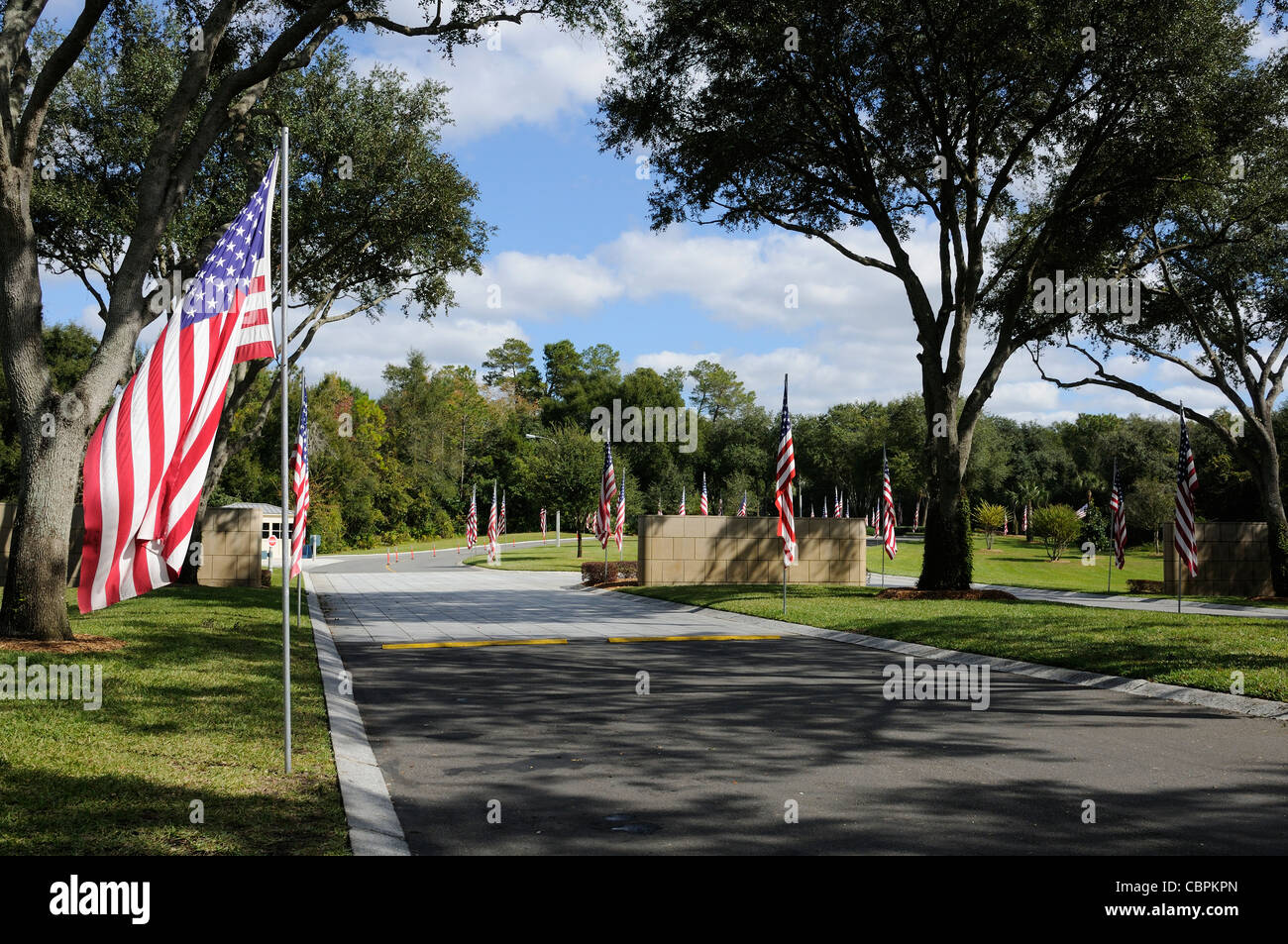 Florida national cemetery hi-res stock photography and images - Alamy