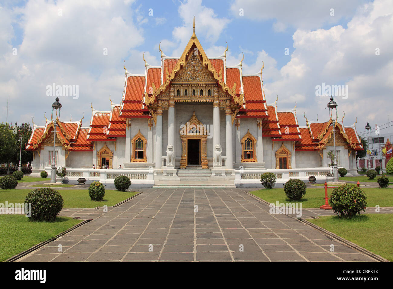 Wat Benchamabophit (The Marble Temple), Bangkok, Thailand Stock Photo ...