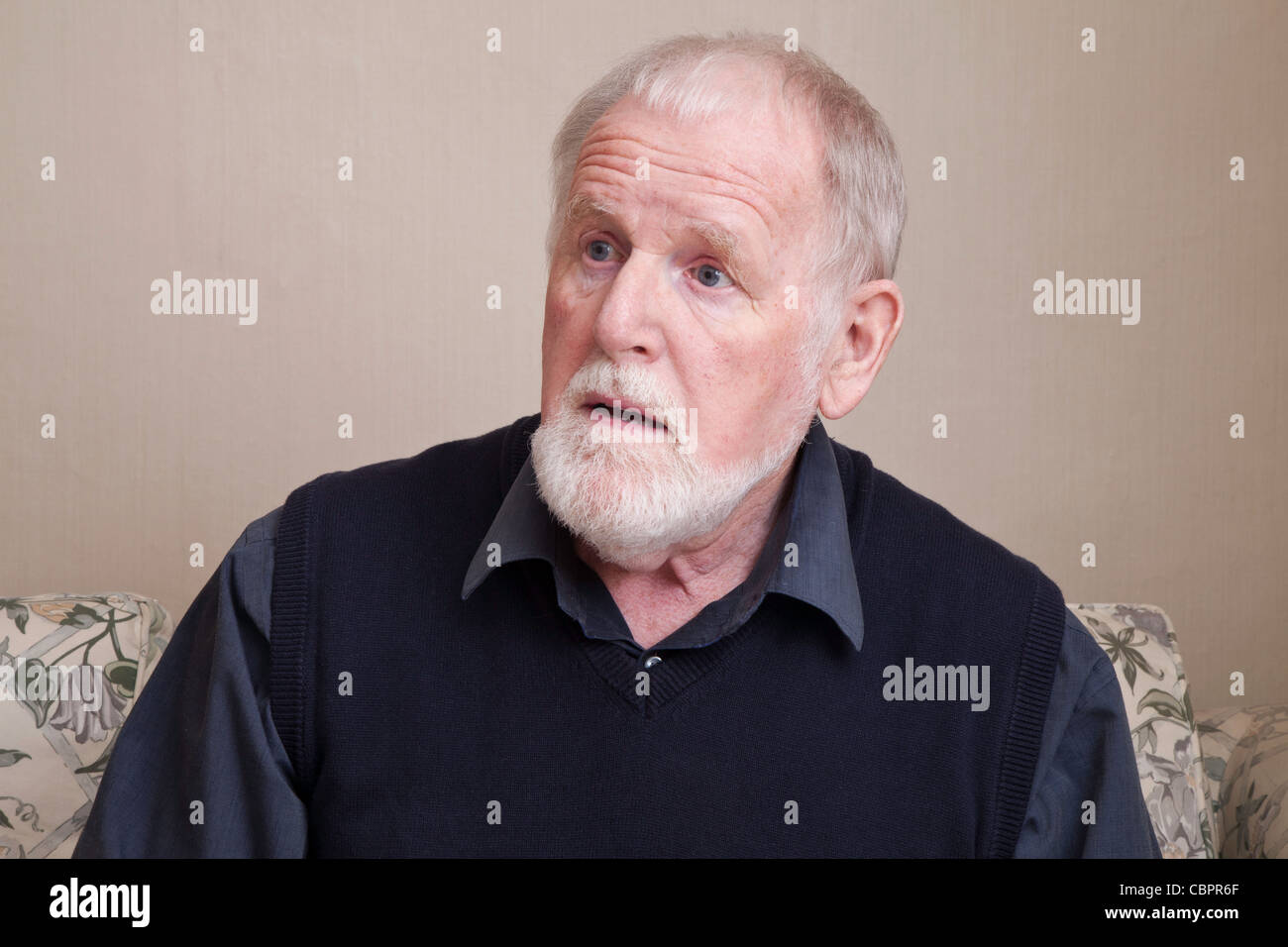 Worried old man hi-res stock photography and images - Alamy