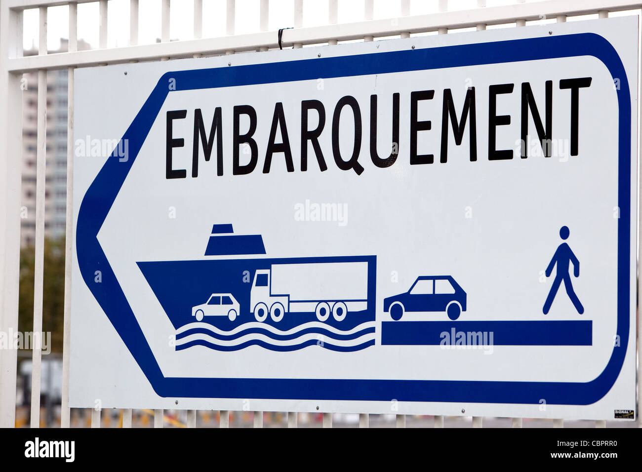 Car embarkation hi-res stock photography and images - Alamy